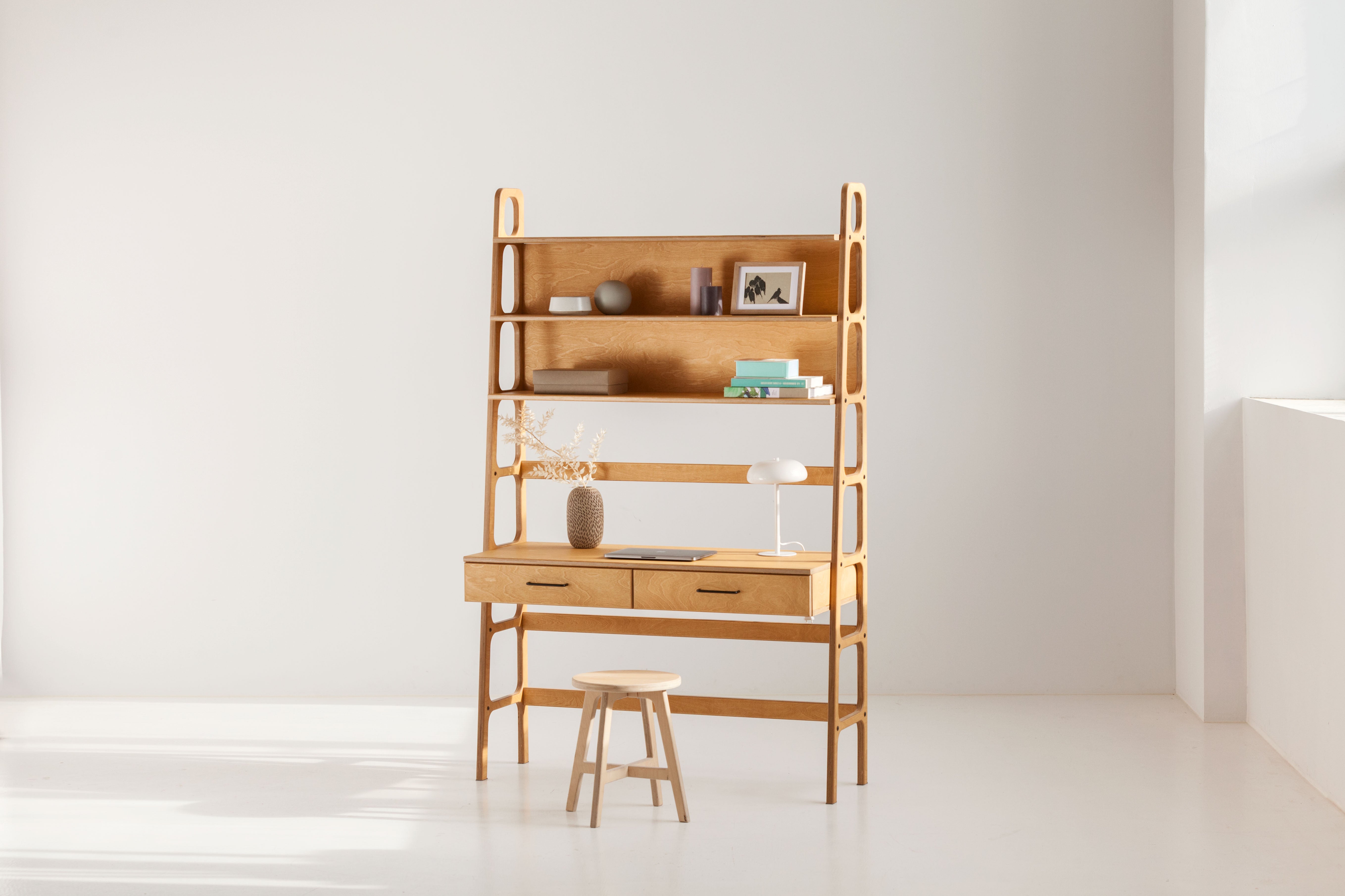 Unveiling Timeless Elegance: Mid-Century Modern Desks