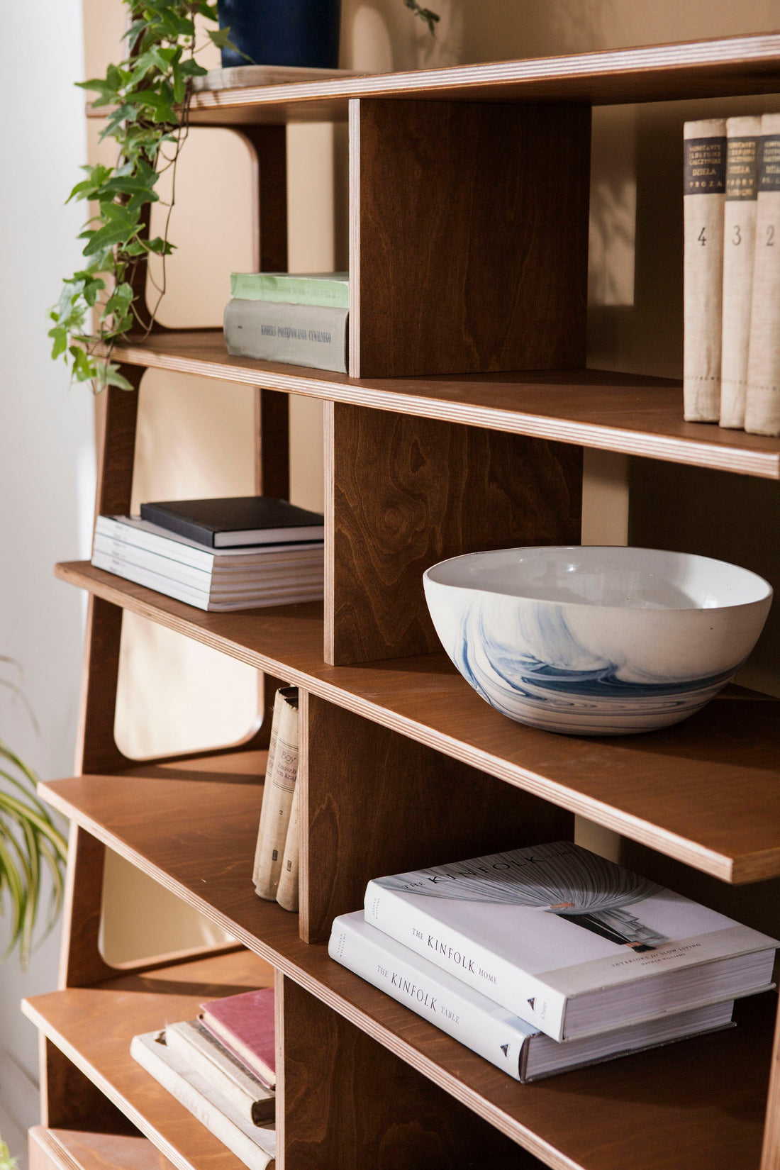 Mid-Century Modern Bookshelf: Vinyl Record Storage