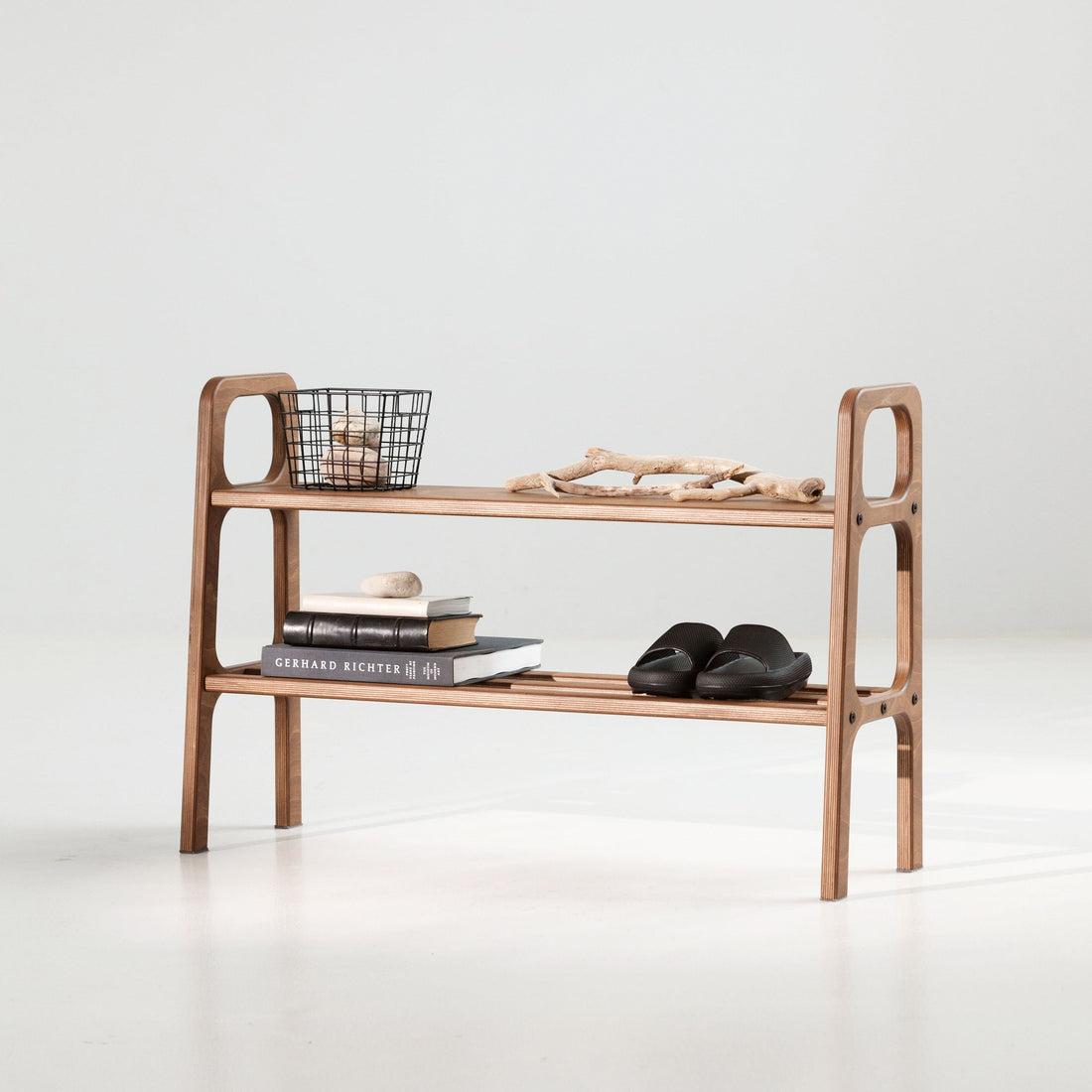 Handcrafted Mid-Century Bench: Timeless Elegance