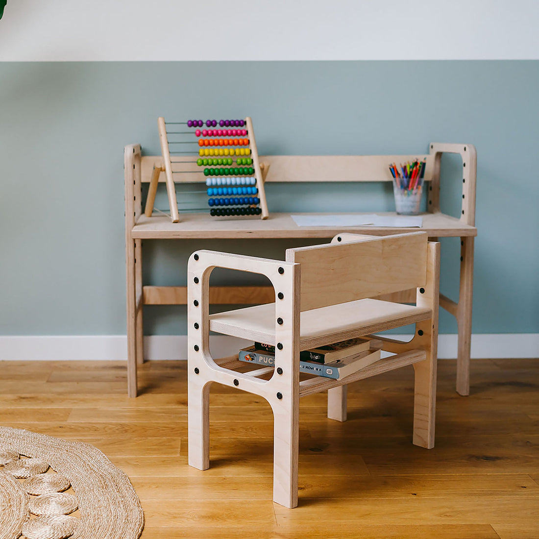 Adjustable Chair for Children: Timeless Design Meets Growing Needs